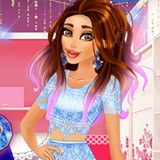 Celebrity Colors Of The Year - Click 4 Games High Quality Flash Games